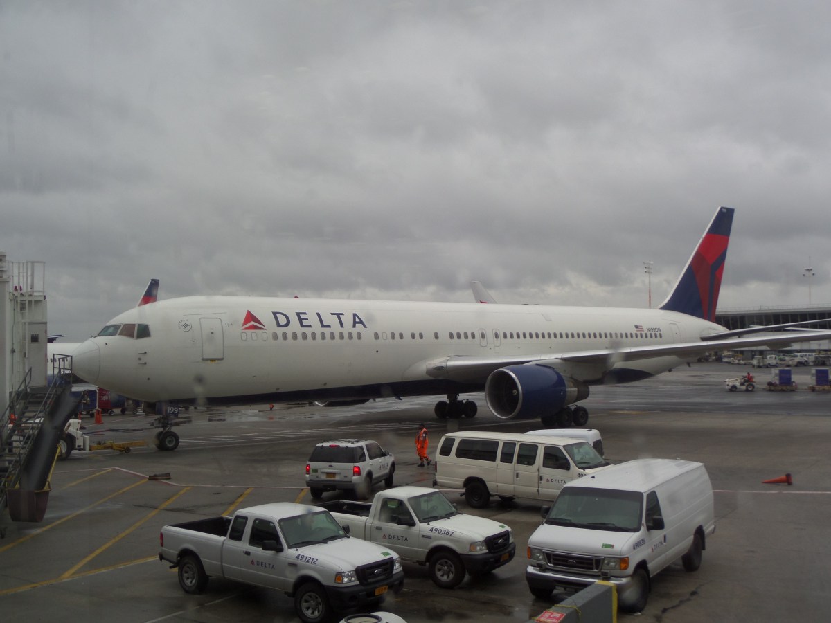 Trip Report: Delta Wild Turkey Run on the Fourth | tk - is plane crazy!
